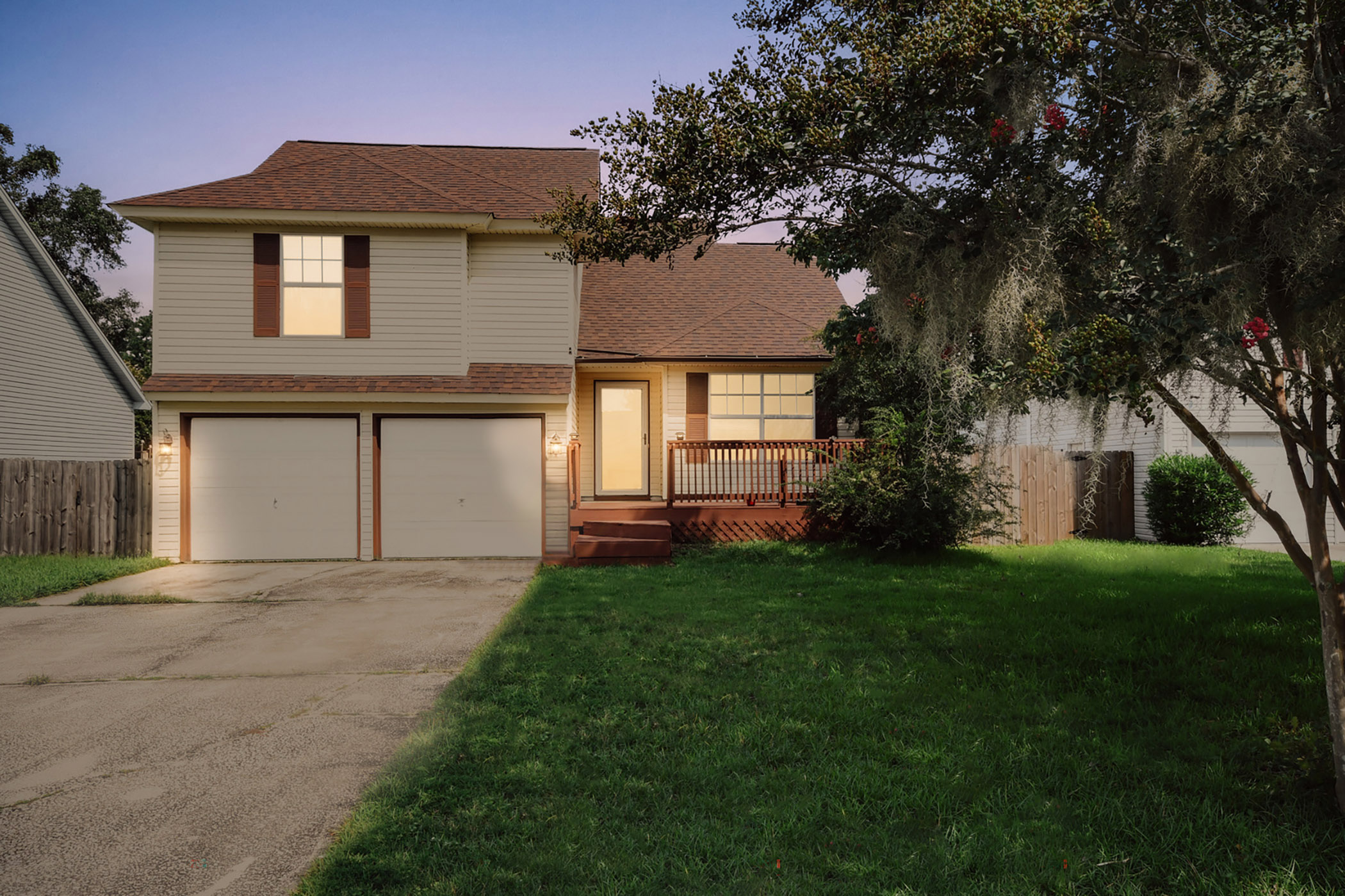 JUST LISTED ~ Cottage Style Home Located in the Heart of Georgetown ...